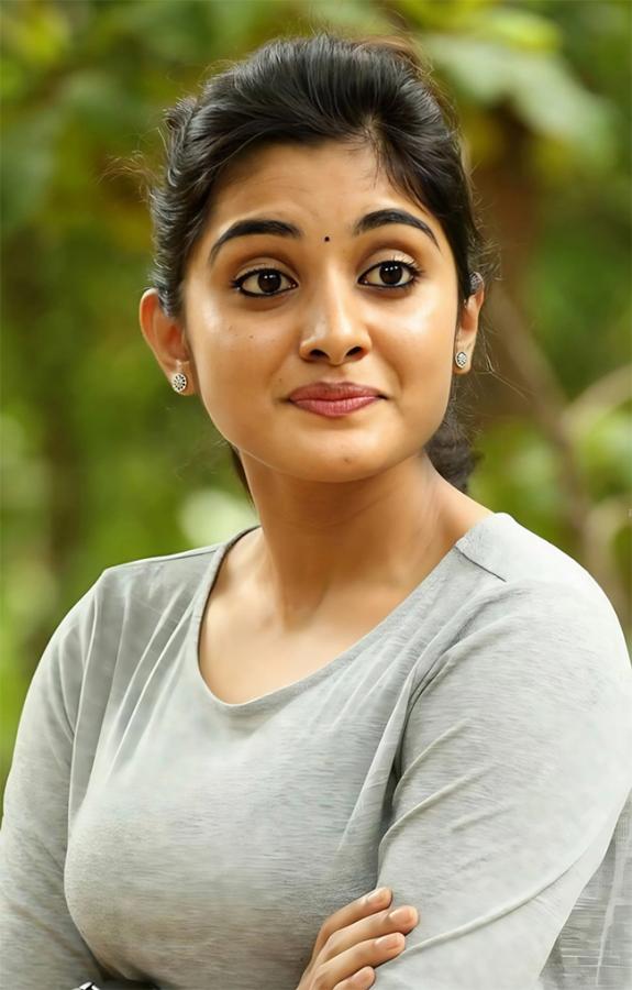 #NivethaThomas : టాలీవుడ్‌ హీరోయిన్‌ ఇలా అయిపోయిందేంటి? (ఫోటోలు) | Actress Nivetha Thomas Unseen ...